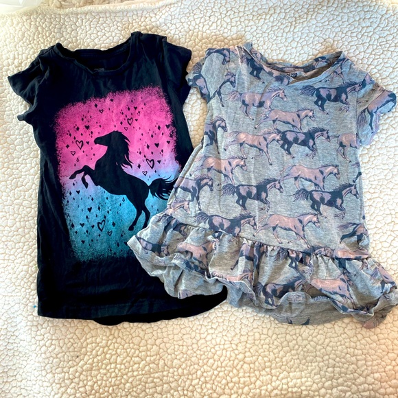 Spotted Zebra | Shirts & Tops | Set Of Two Horse Themed Shirts Little ...